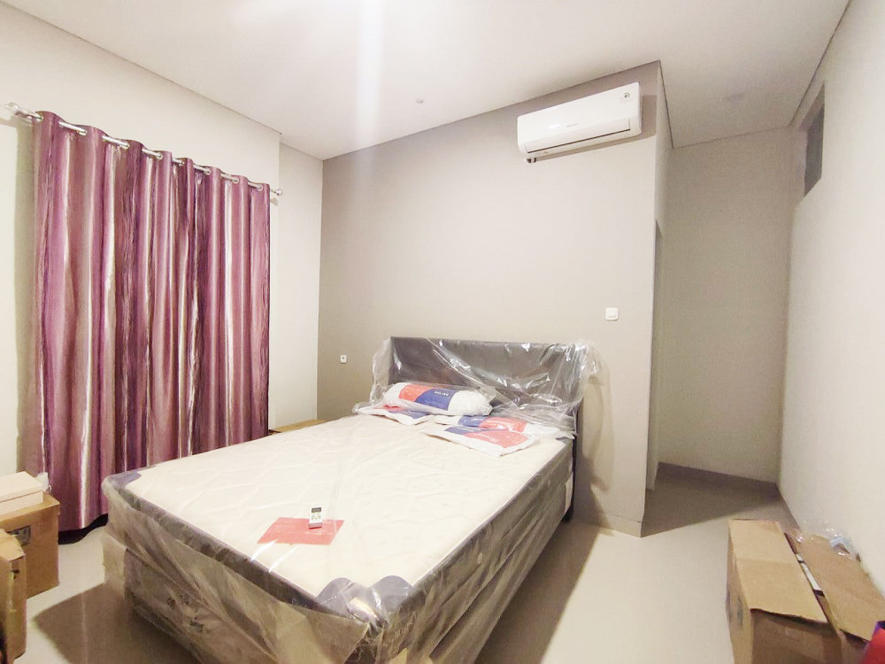 Kost Dekat Gedung KPK, Menara Imperium, Multivision Tower, Mall ...